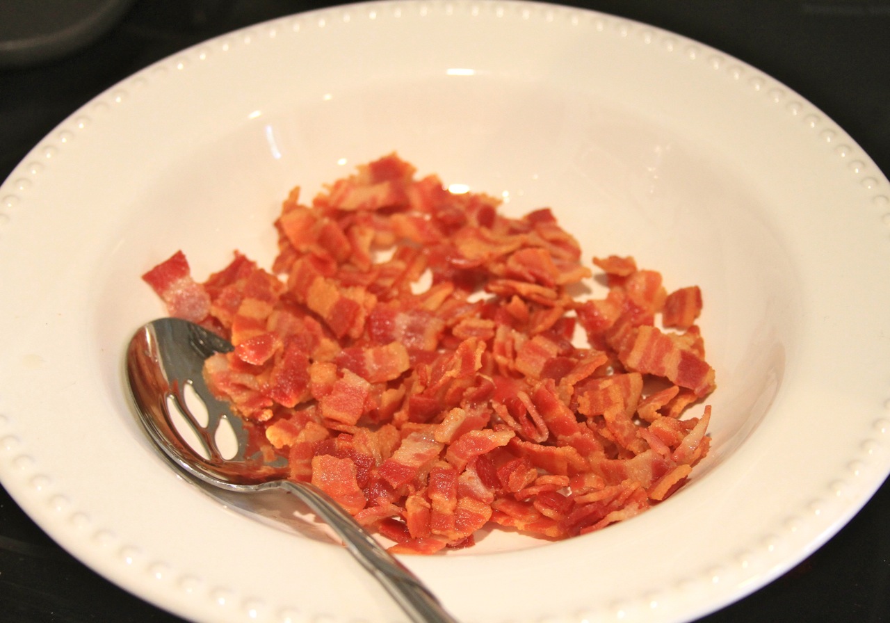 crunchy bacon in bowl - Paleo Spirit